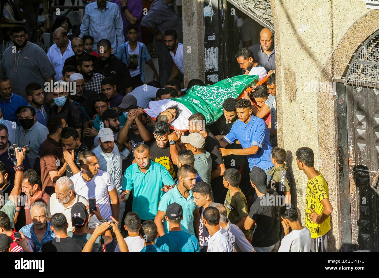 Al Bureij Camp High Resolution Stock Photography and Images - Alamy