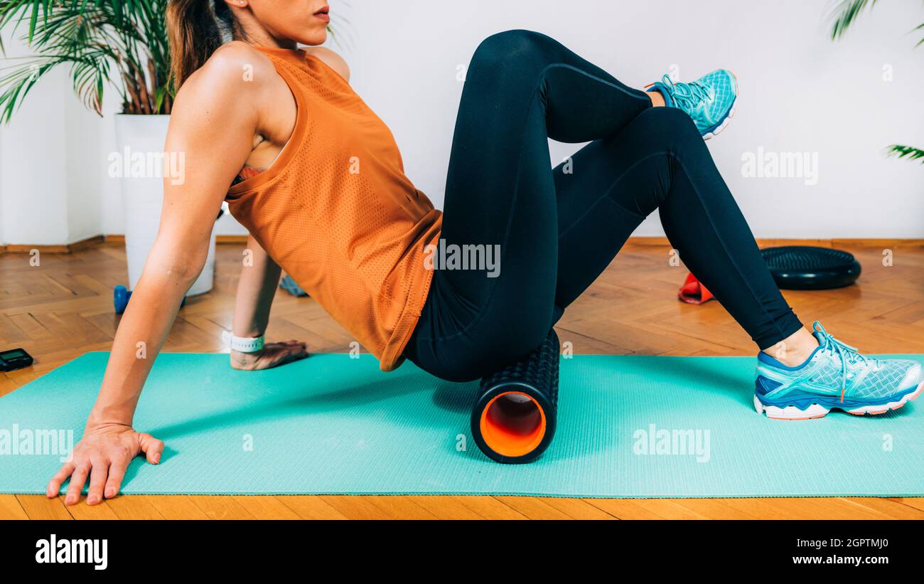 Foam rolling gym hi-res stock photography and images - Alamy