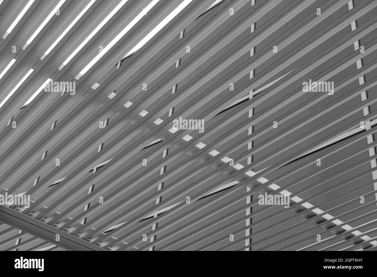 Black and white wood frame structure hi-res stock photography and ...