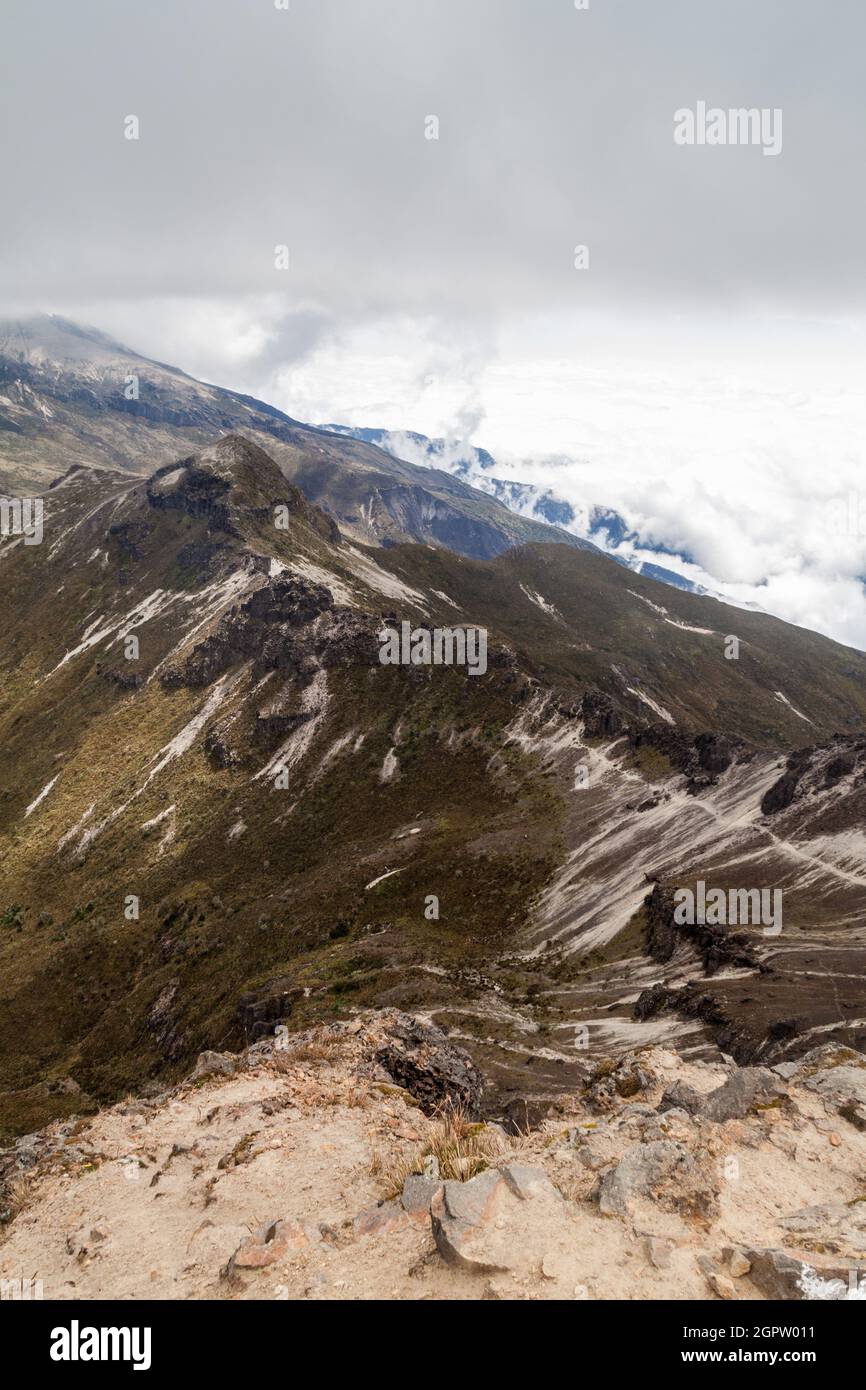 Crater rim of Rucu Pichincha volcano, Ecuador Stock Photo - Alamy