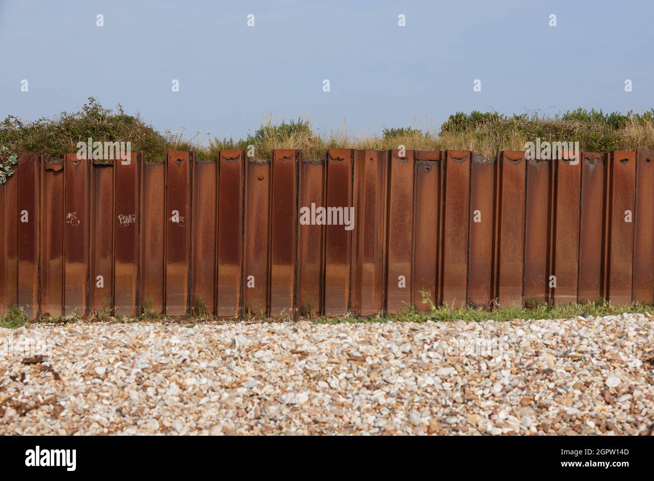 Broken sea defence wall hi-res stock photography and images - Alamy