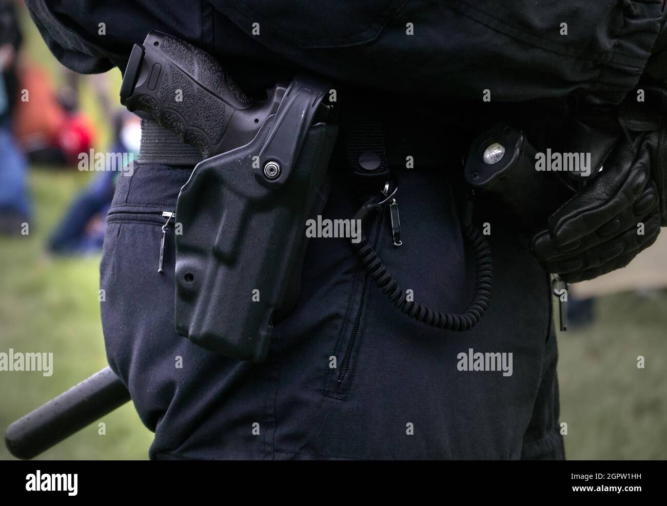 German police handgun hi-res stock photography and images - Alamy