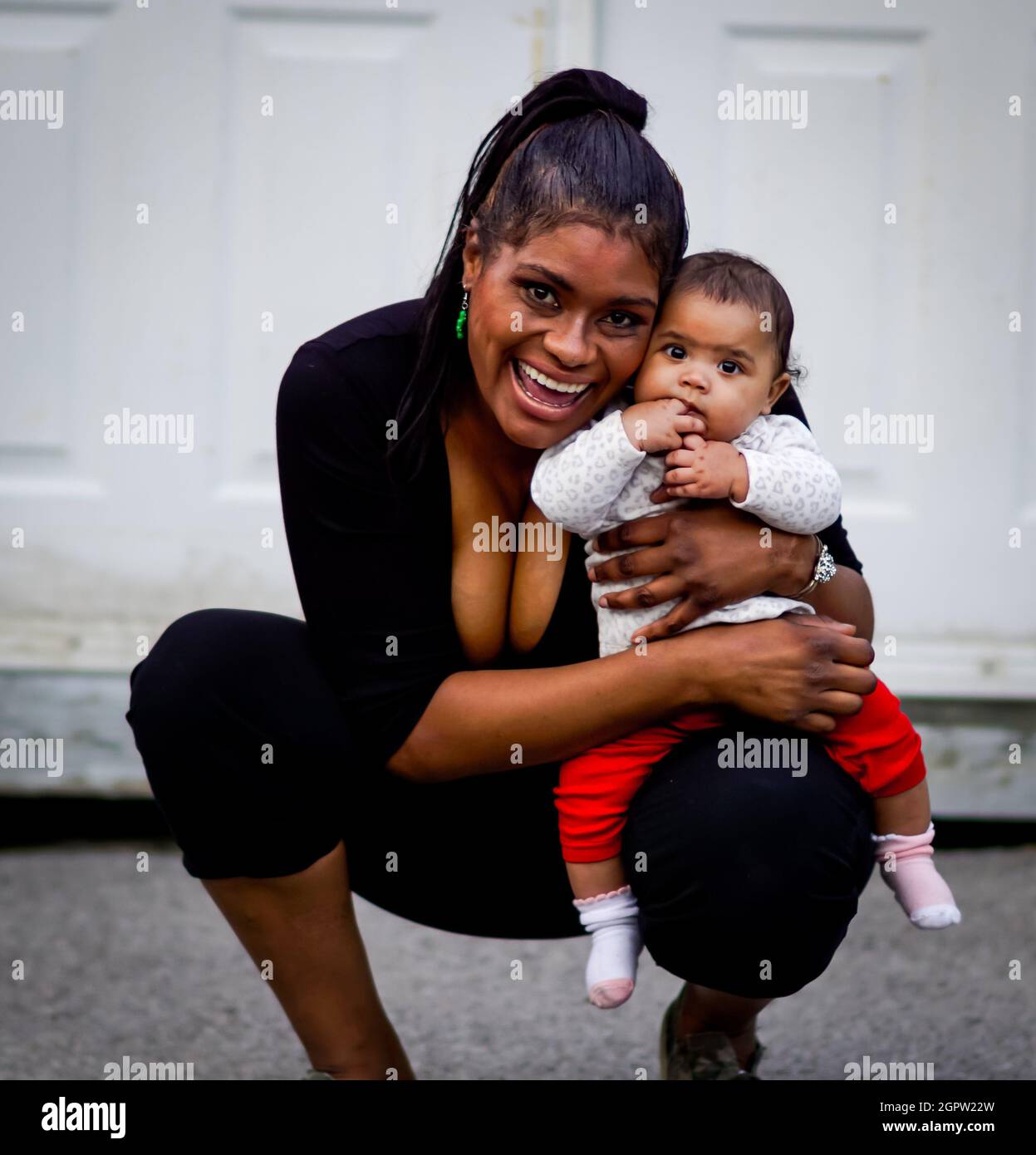 Girls generation photo shoot hi-res stock photography and images - Alamy