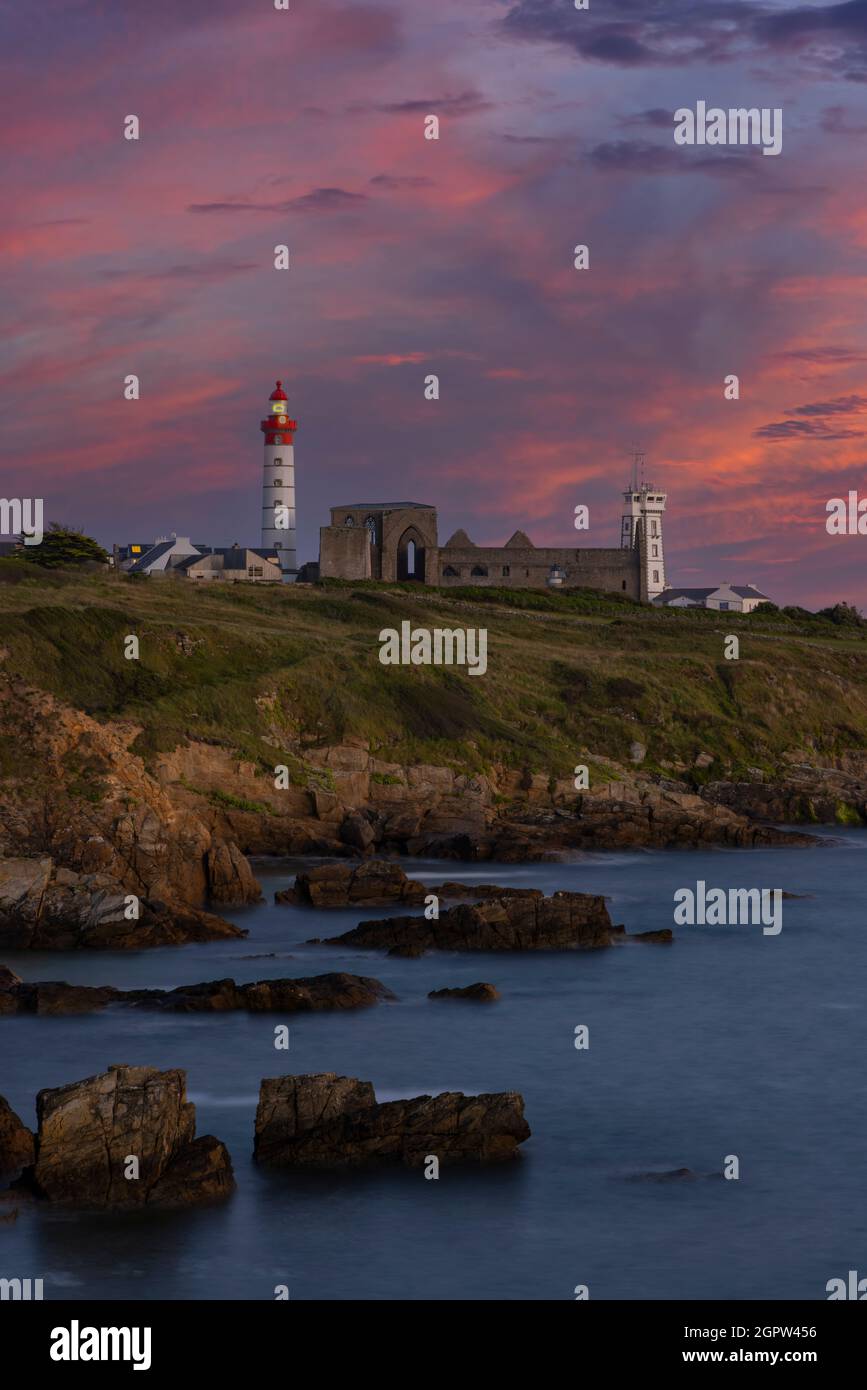 Saint-Mathieu Lighthouse, Pointe Saint-Mathieu in Plougonvelin ...