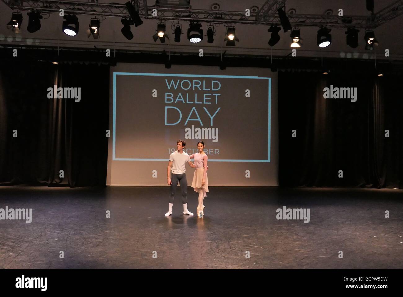 Worldballetday hi-res stock photography and images - Alamy