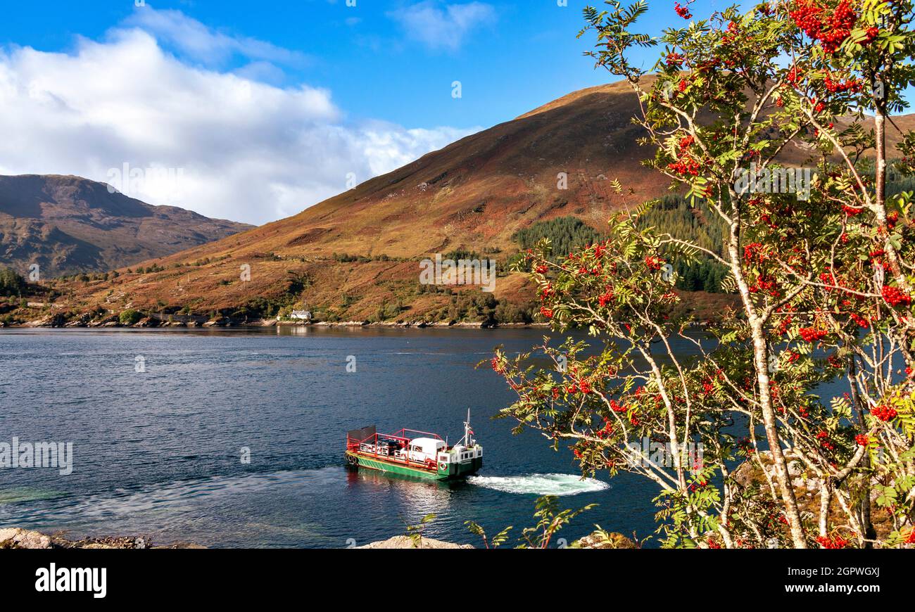 GLENELG KYLE RHEA SCOTLAND THE GLENACHULISH FERRY LEAVING BERNERA IN ...