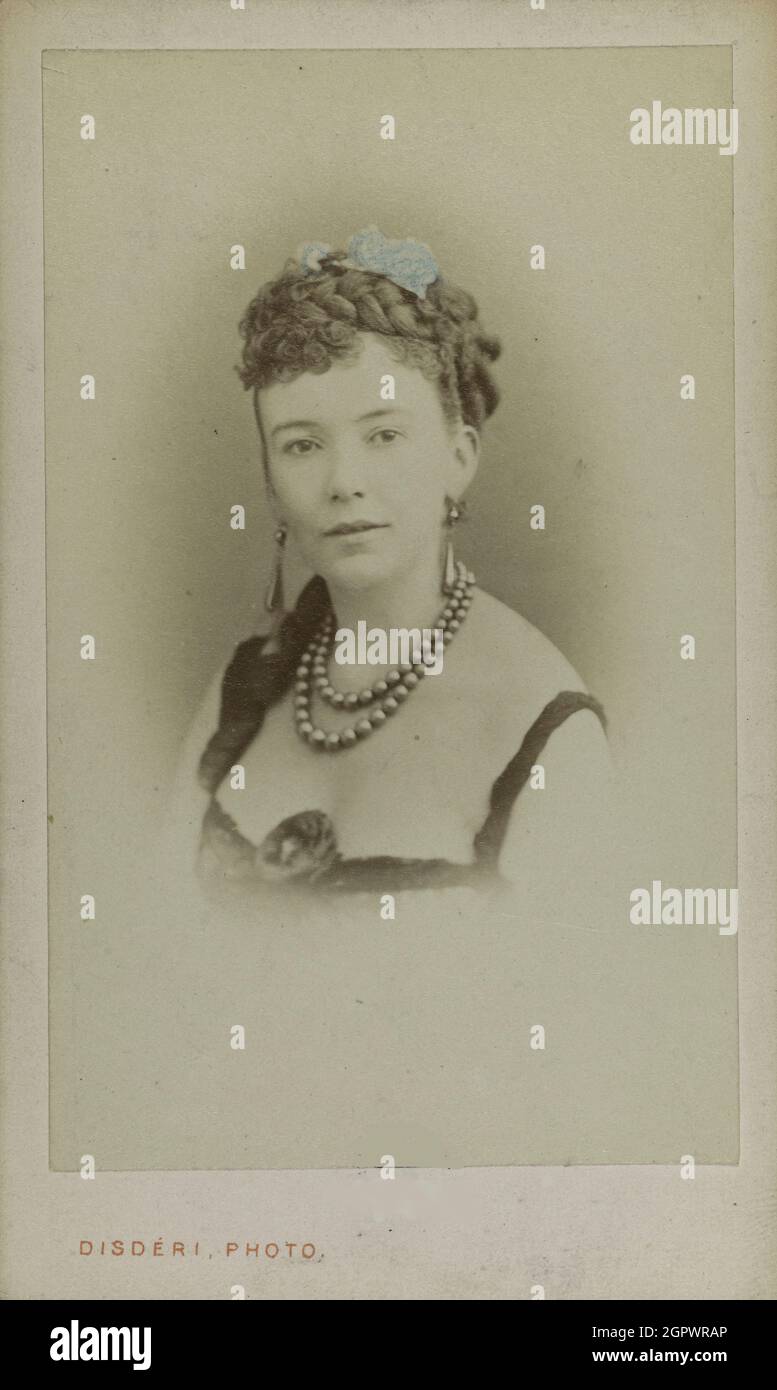 Cora Pearl