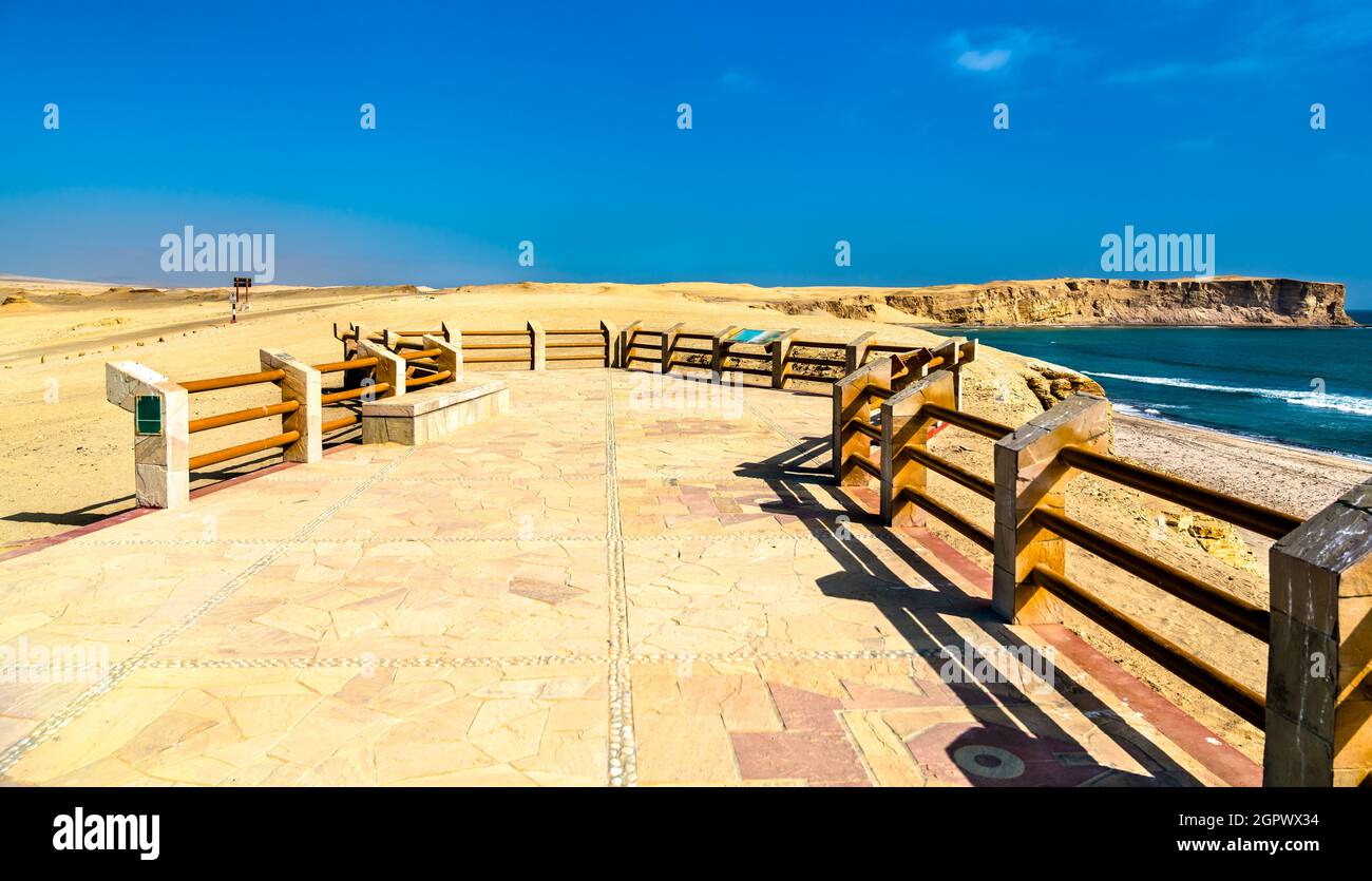 Landscape of Paracas National Reserve in Peru Stock Photo - Alamy