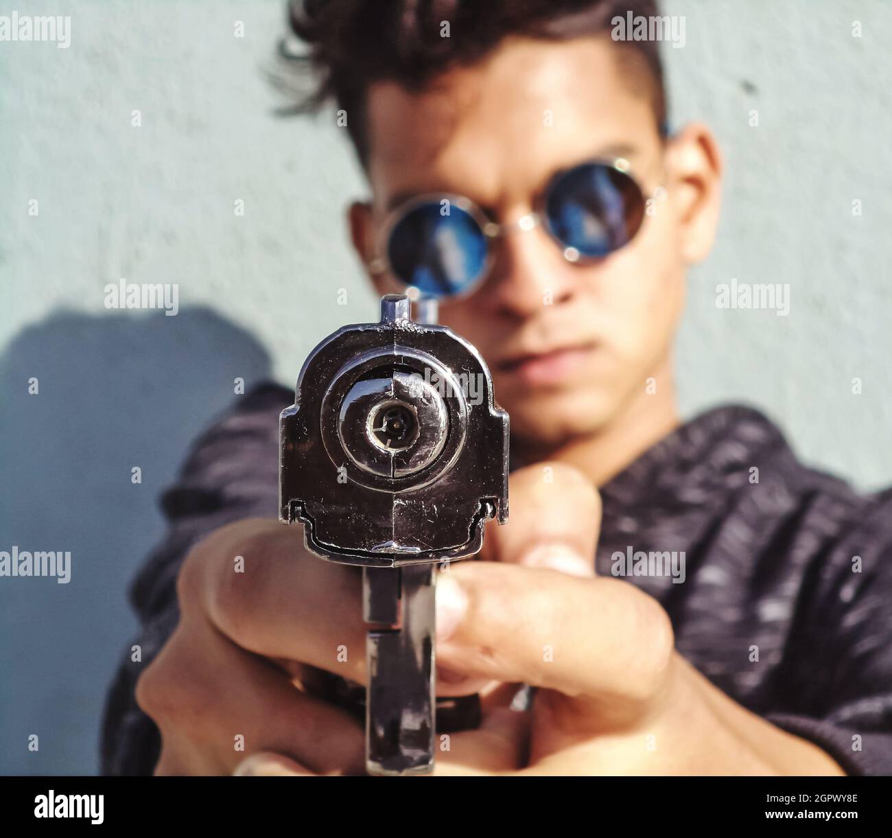 Fake gun hi-res stock photography and images - Alamy