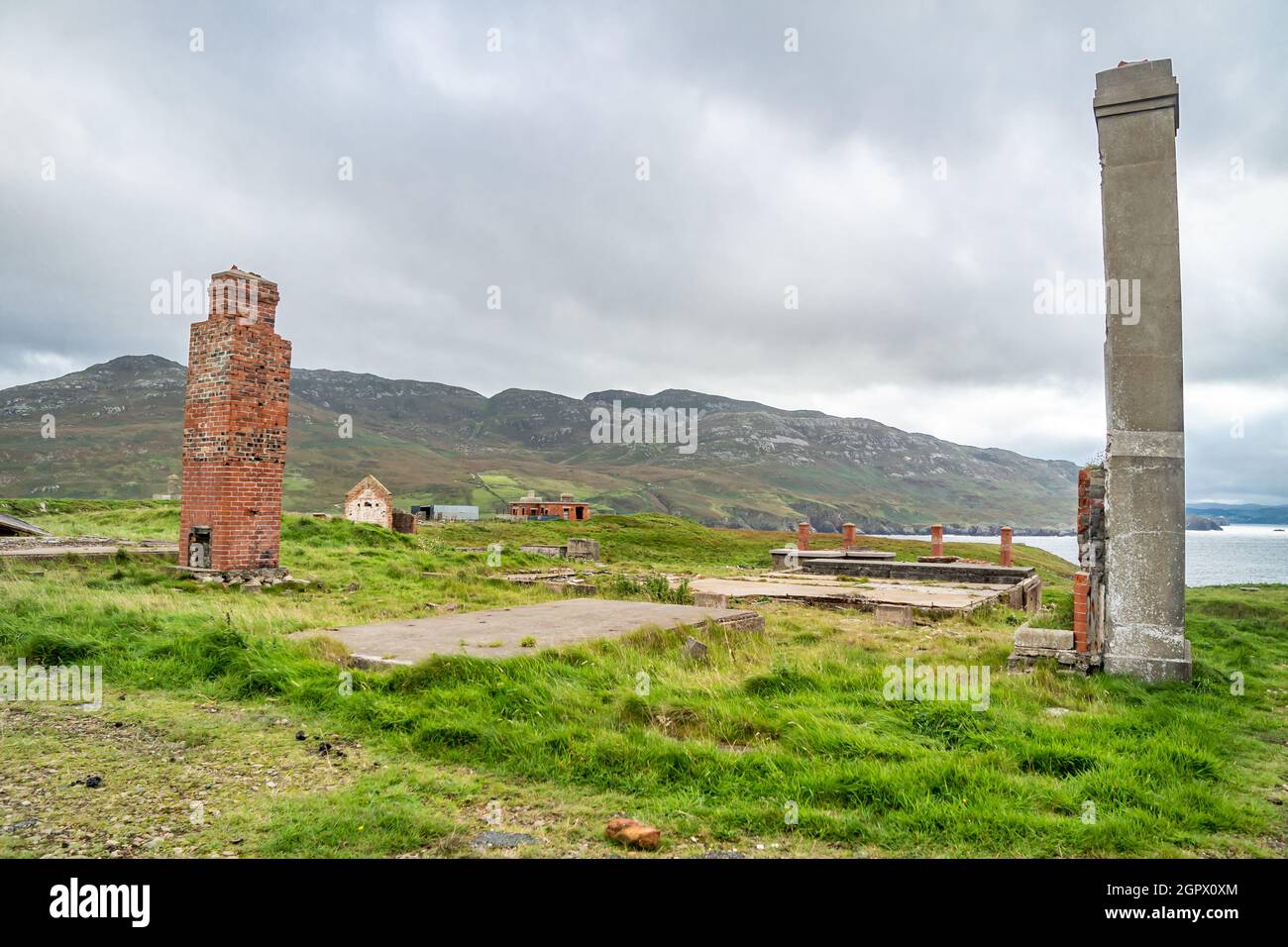 The ruins of Lenan Head fort at the north coast of County Donegal ...