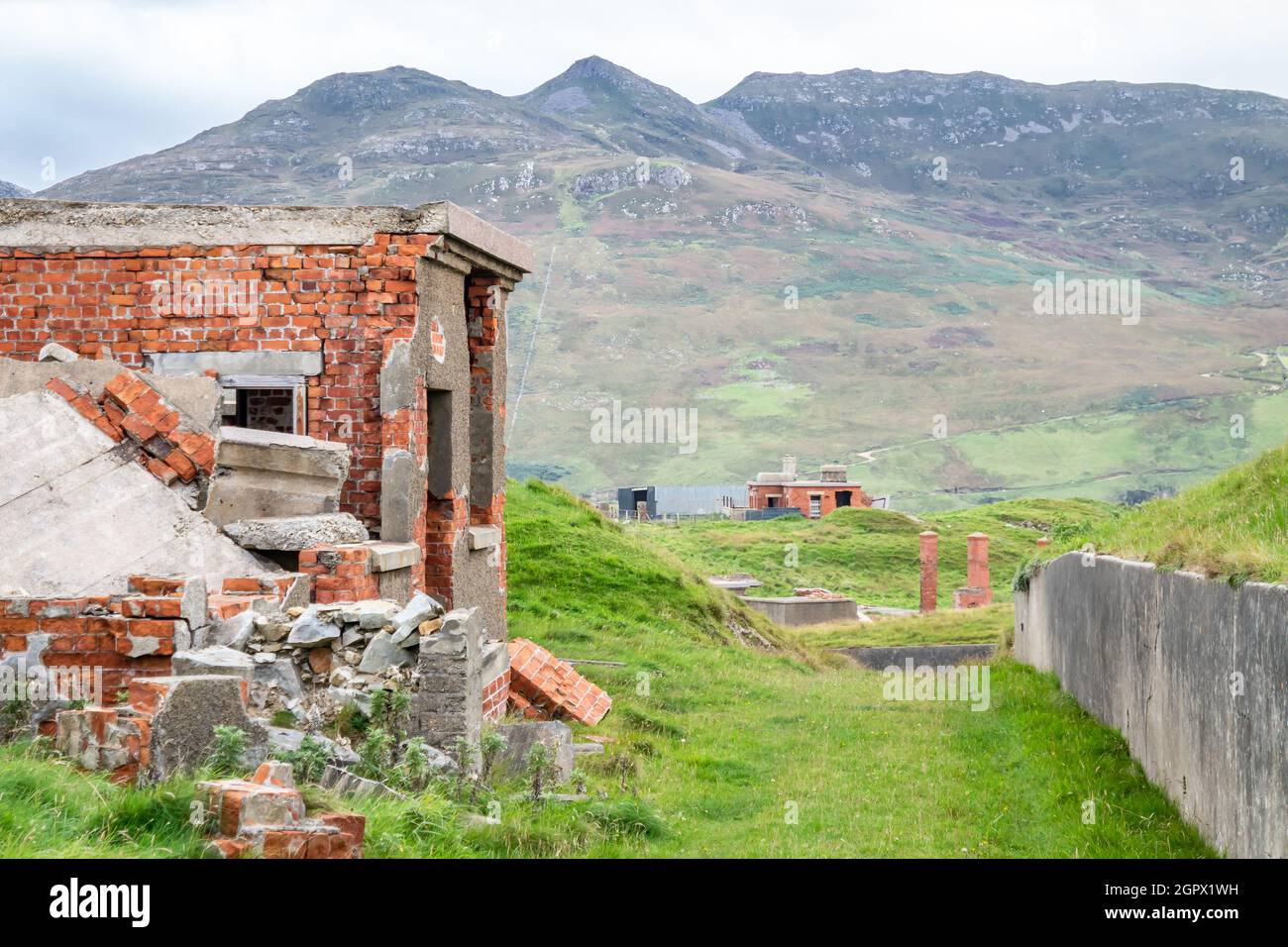 The ruins of Lenan Head fort at the north coast of County Donegal ...