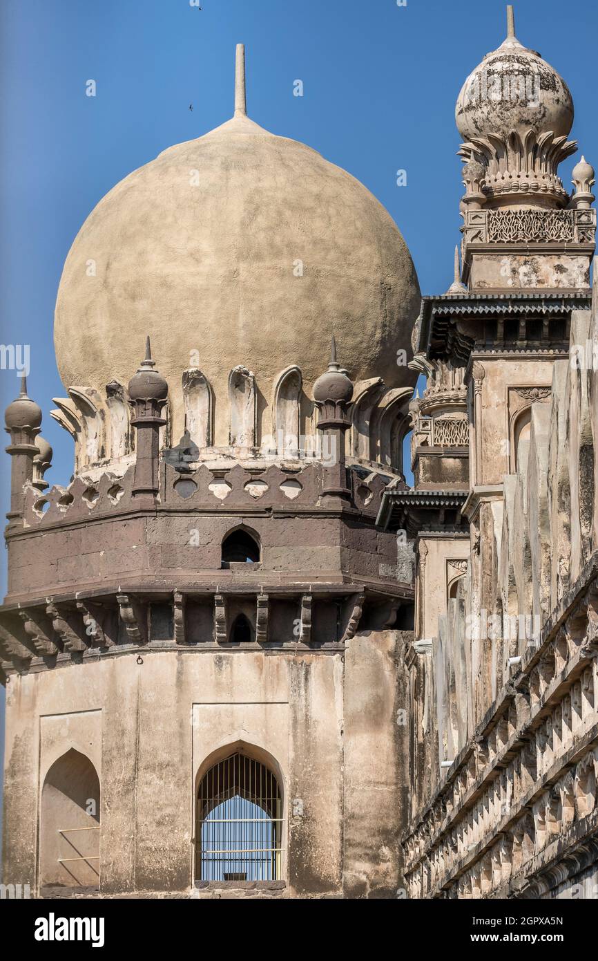 Indian structural temple hi-res stock photography and images - Alamy