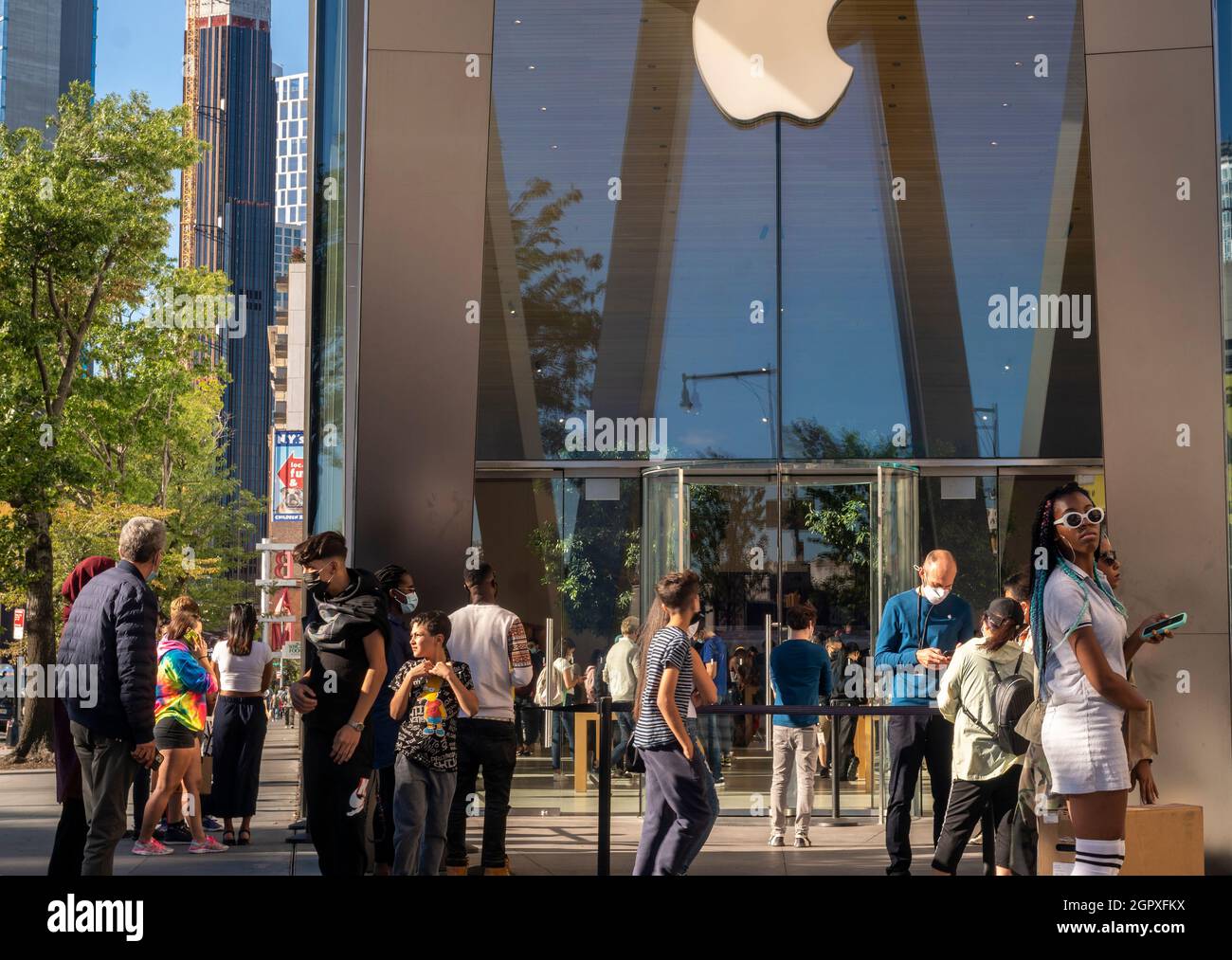 Apple enthusiasts outside the Apple store in Downtown Brooklyn in New ...