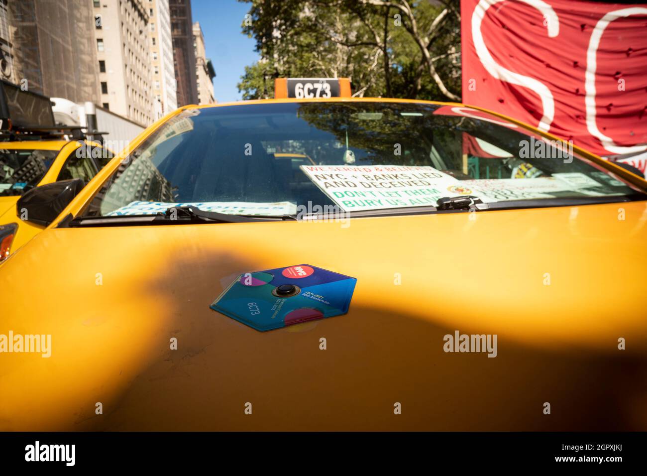 Livery Cab Nyc High Resolution Stock Photography and Images - Alamy