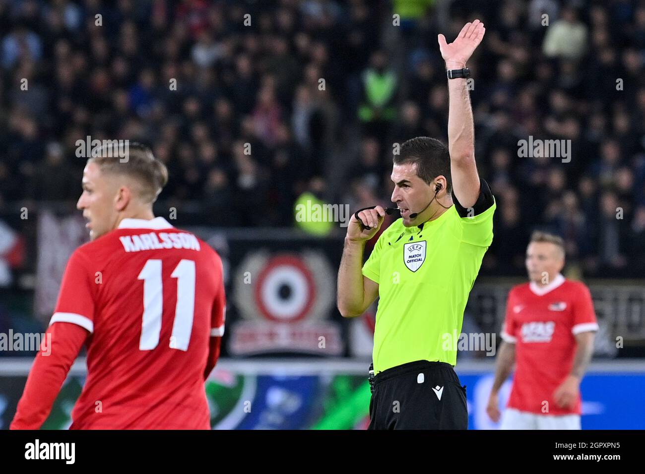 Obrenovic referee hi-res stock photography and images - Alamy