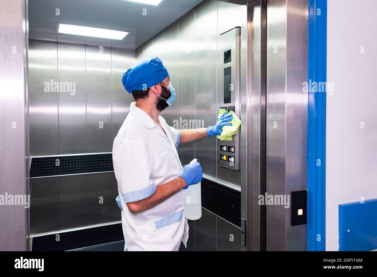 Hospital ward kitchen hi-res stock photography and images - Alamy