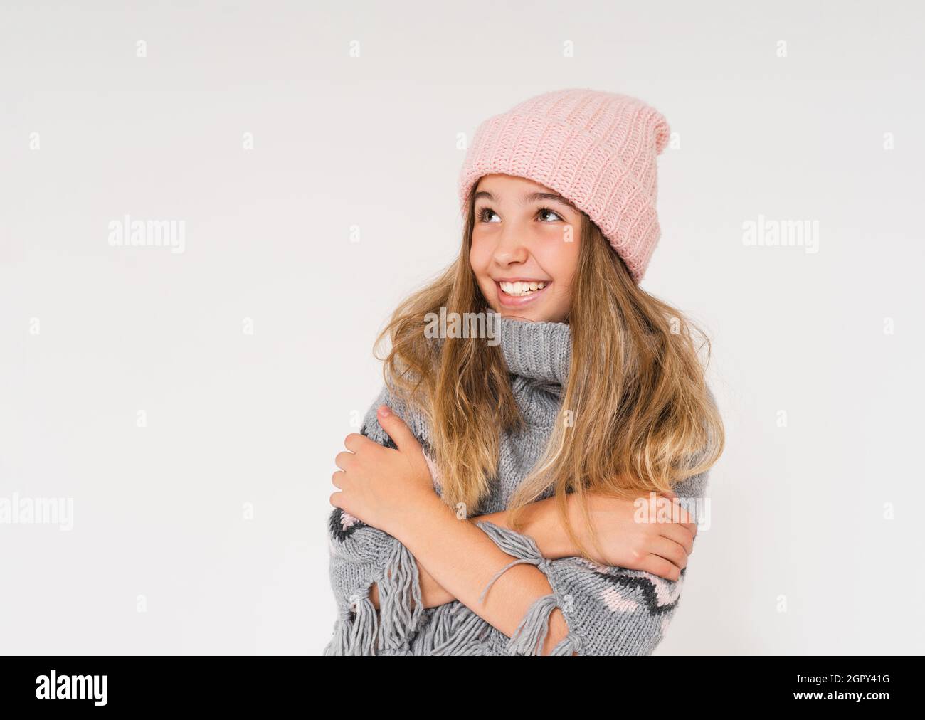 Pink knitted cap hi-res stock photography and images - Alamy