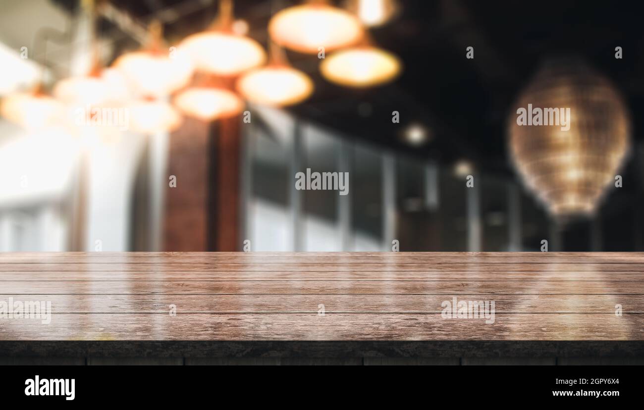 Empty restaurant table low angle hi-res stock photography and images ...
