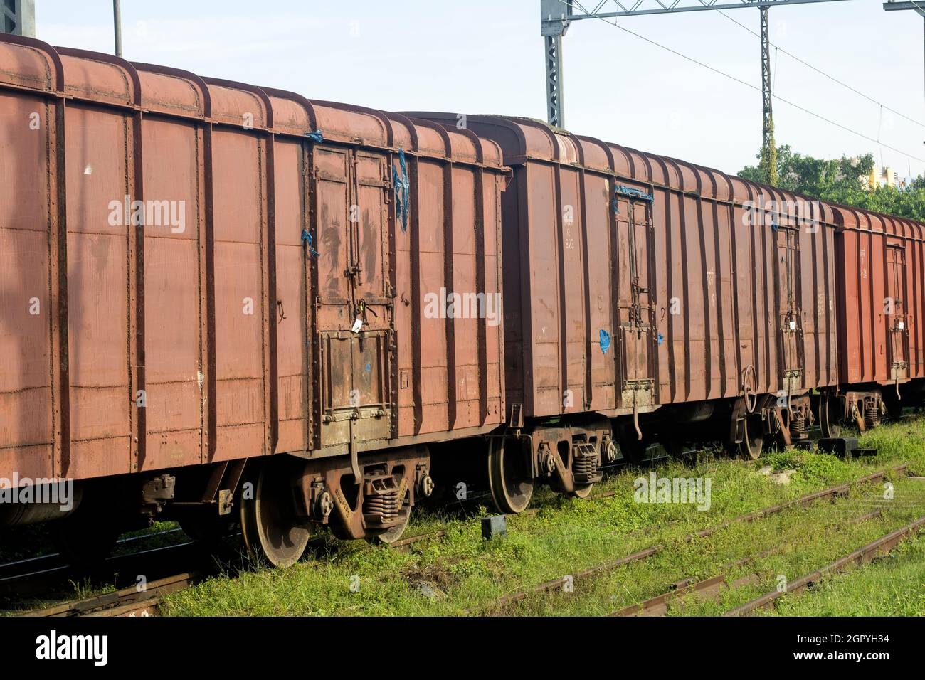Covered railway wagon hi-res stock photography and images - Alamy