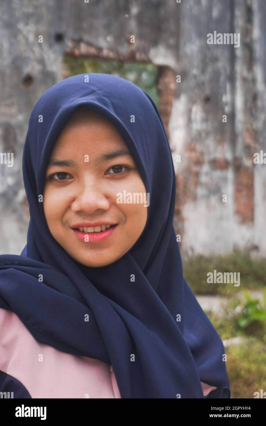 Hijabi hi-res stock photography and images - Alamy