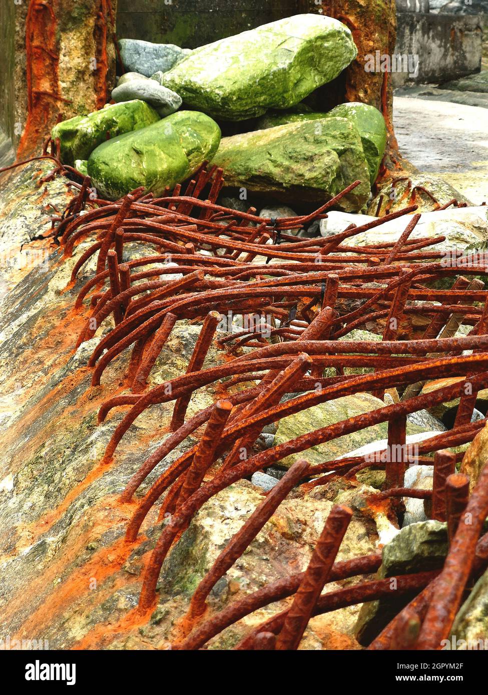 Concrete crowbar hi-res stock photography and images - Alamy