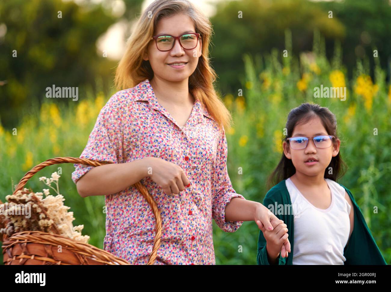 The homestead girls hi-res stock photography and images - Alamy