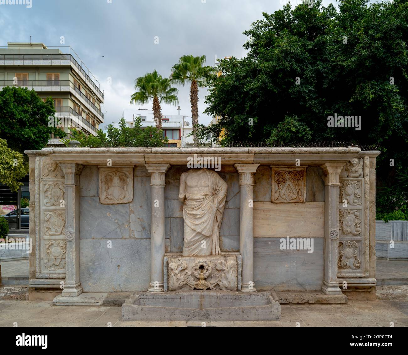 Heraklion street art hi-res stock photography and images - Alamy