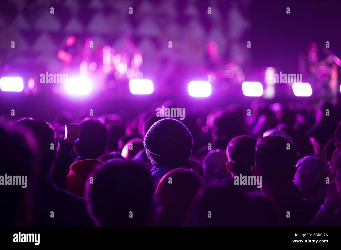 Fanatic large group of people hi-res stock photography and images - Alamy