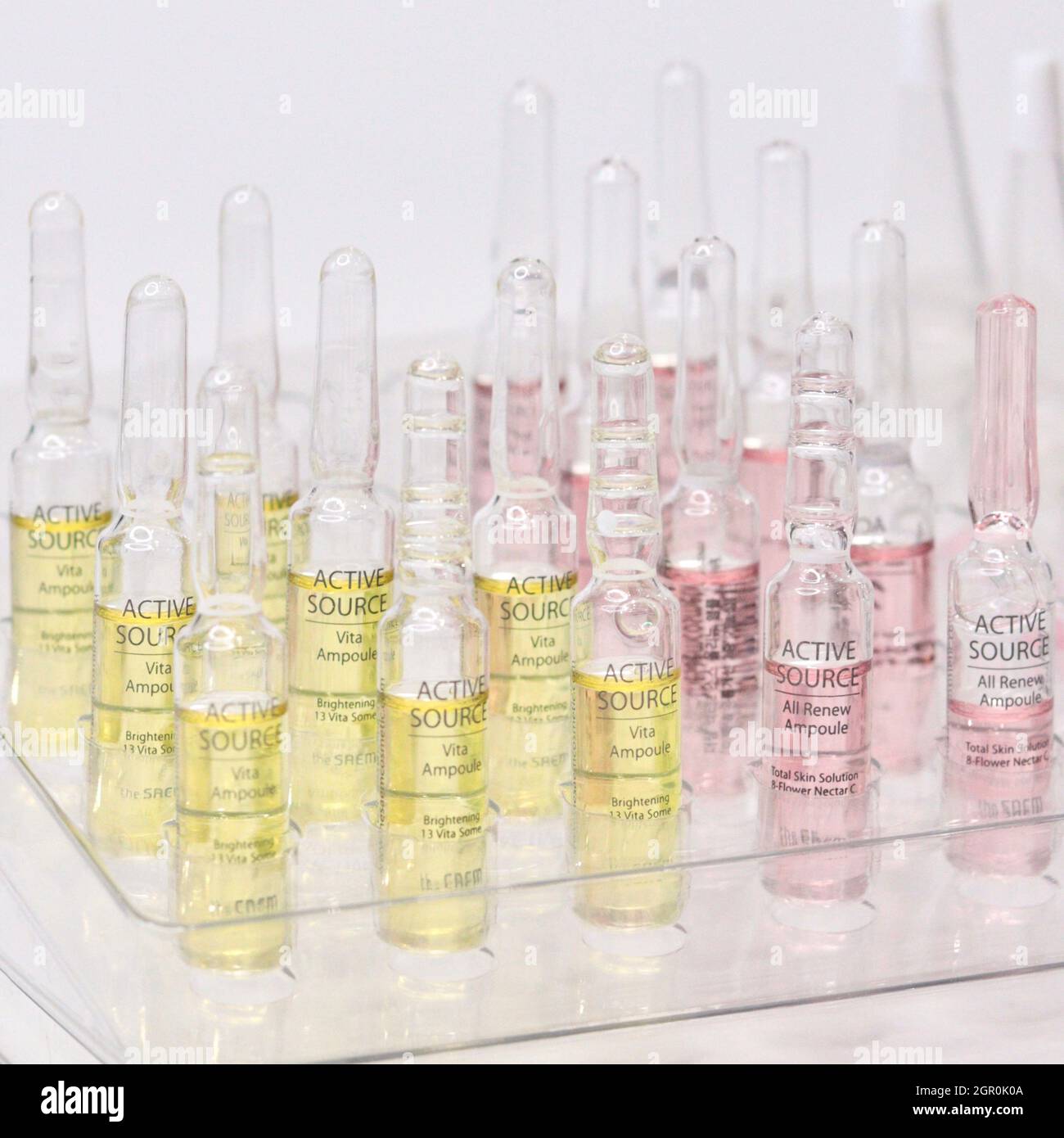 Medical specimen bottles High Resolution Stock Photography and Images ...