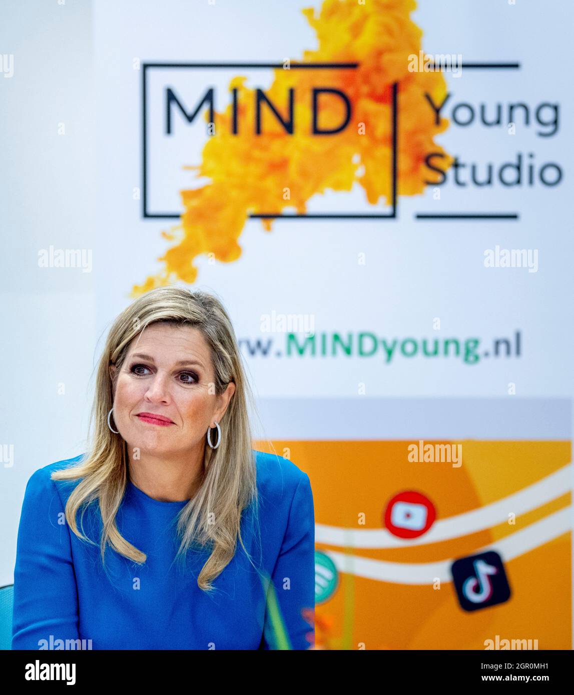 DEN HAAG - Koningin M xima en staatssecretaris Blokhuis van Volksgezondheid, Welzijn en Sport ...