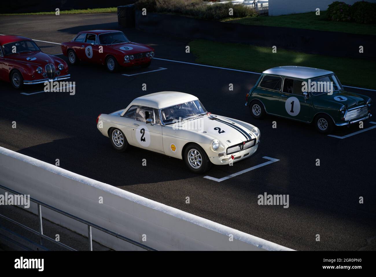 Mgb race hi-res stock photography and images - Alamy