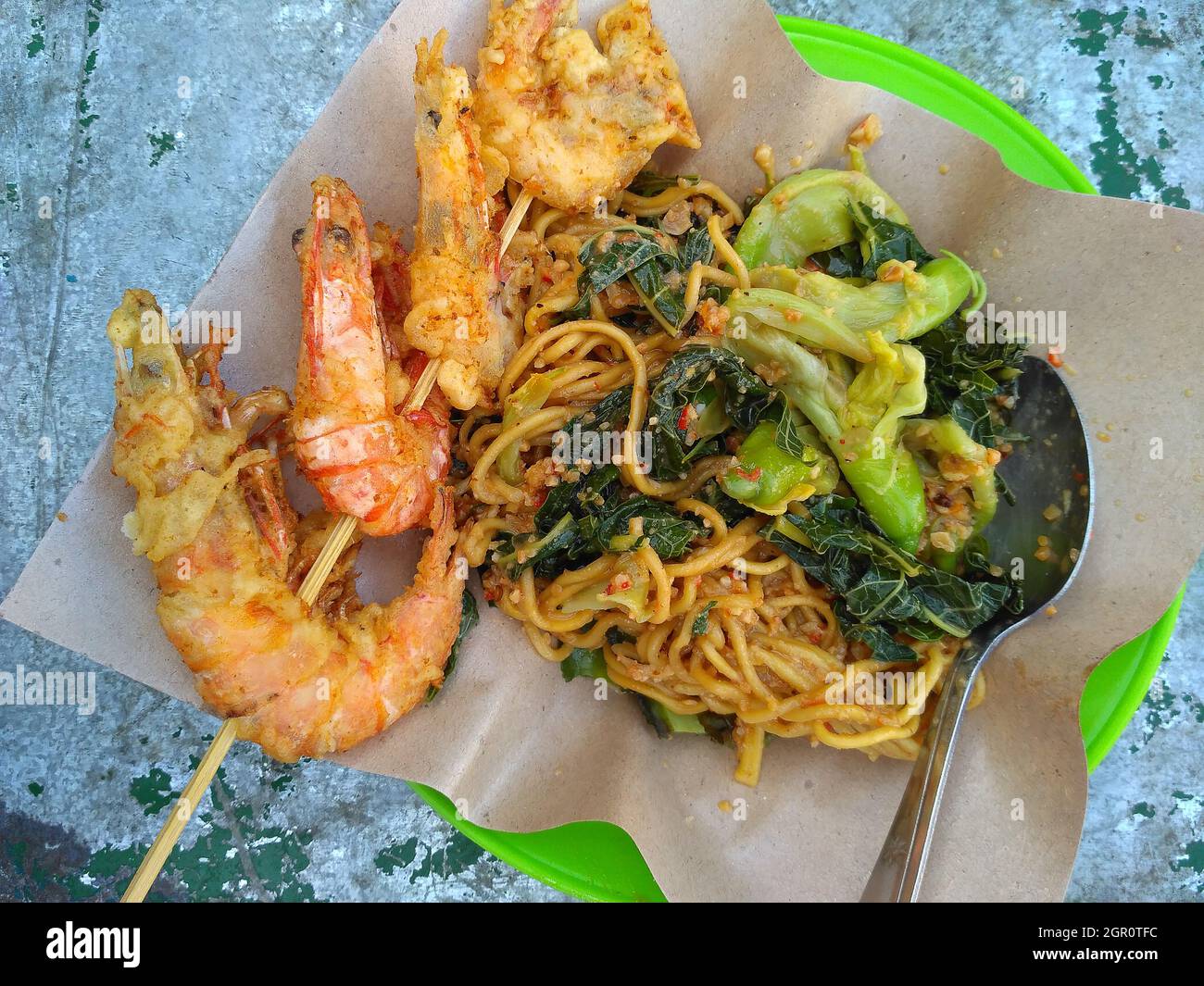 Spaghetti vendor hi-res stock photography and images - Alamy