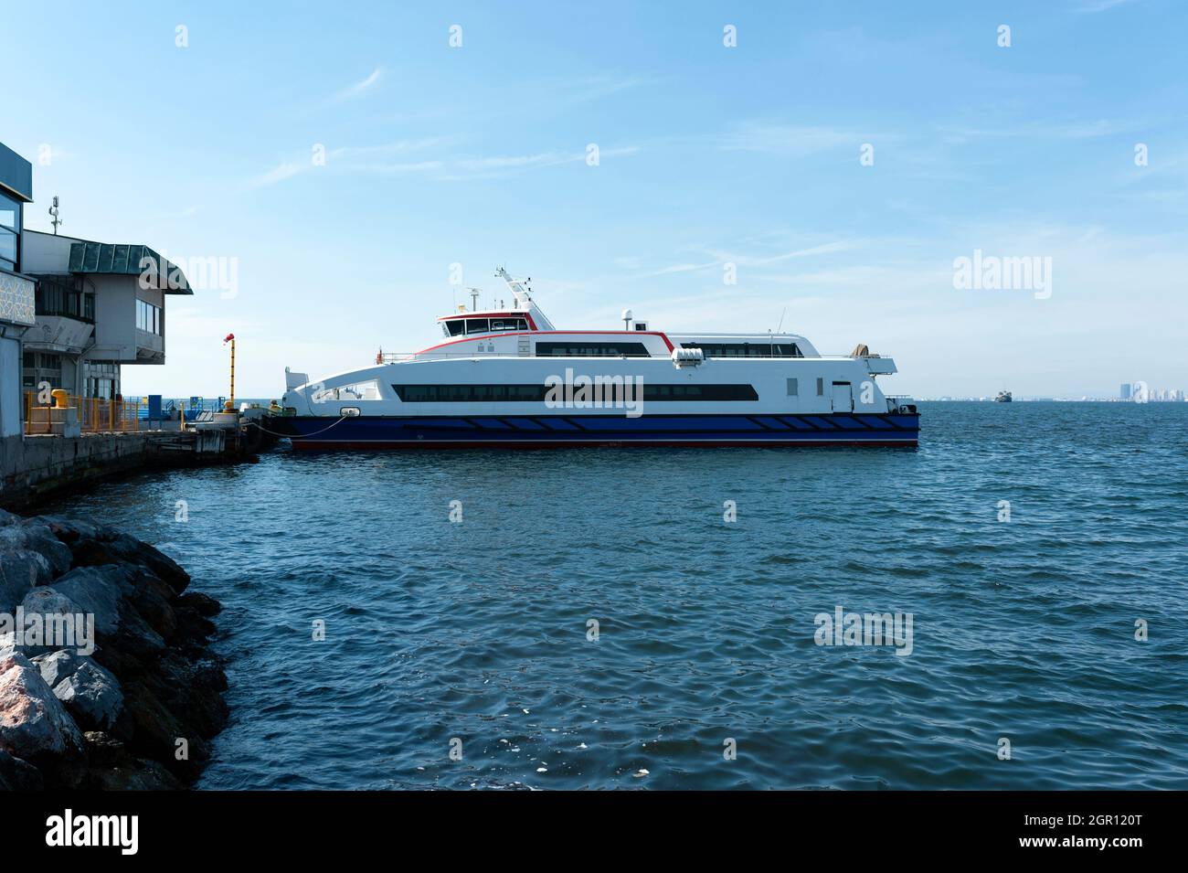 Ferry, gangboard,ferry bridge Konak, ferry Stock Photo - Alamy