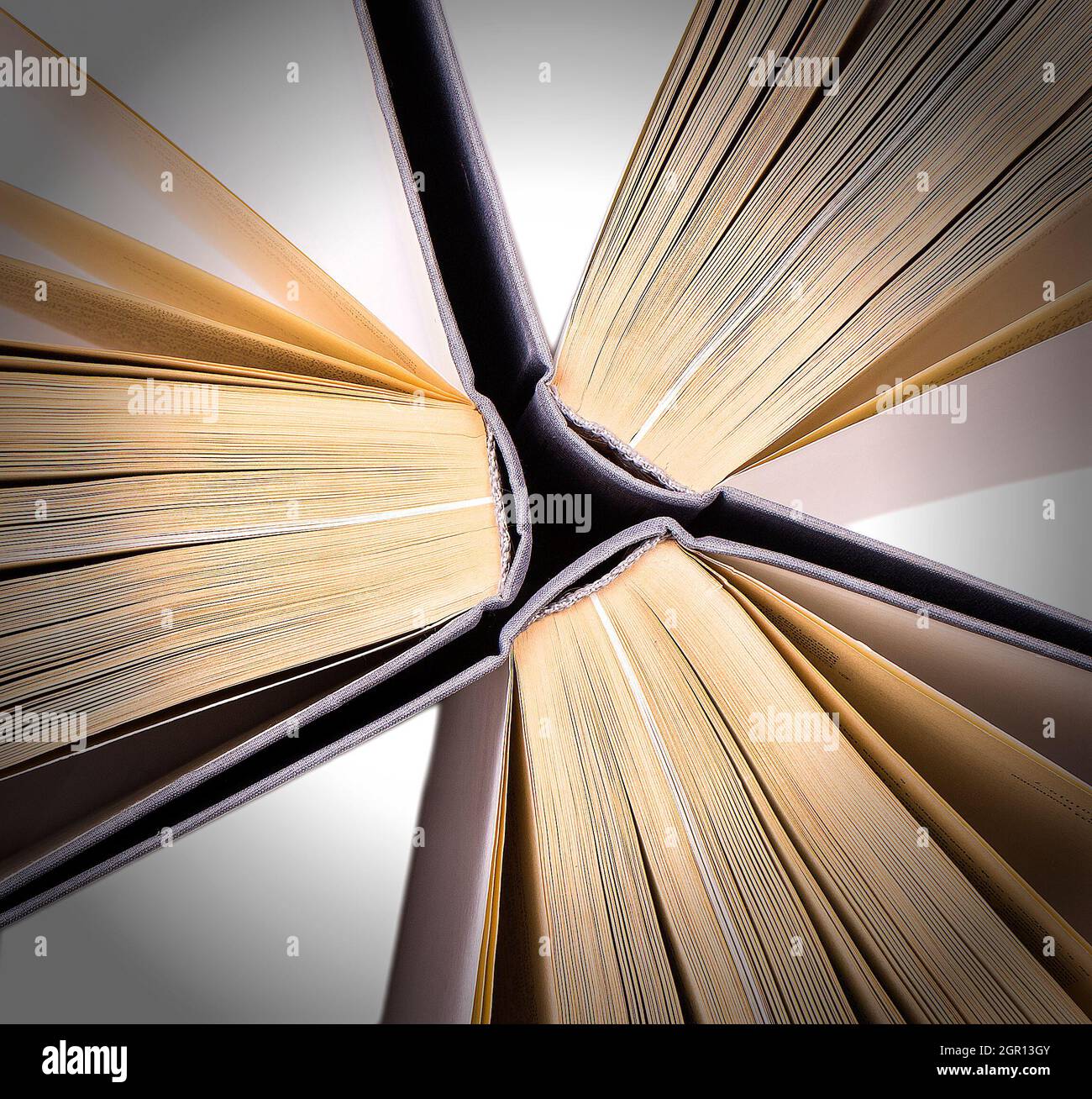 Fanned pages of a book hi-res stock photography and images - Alamy