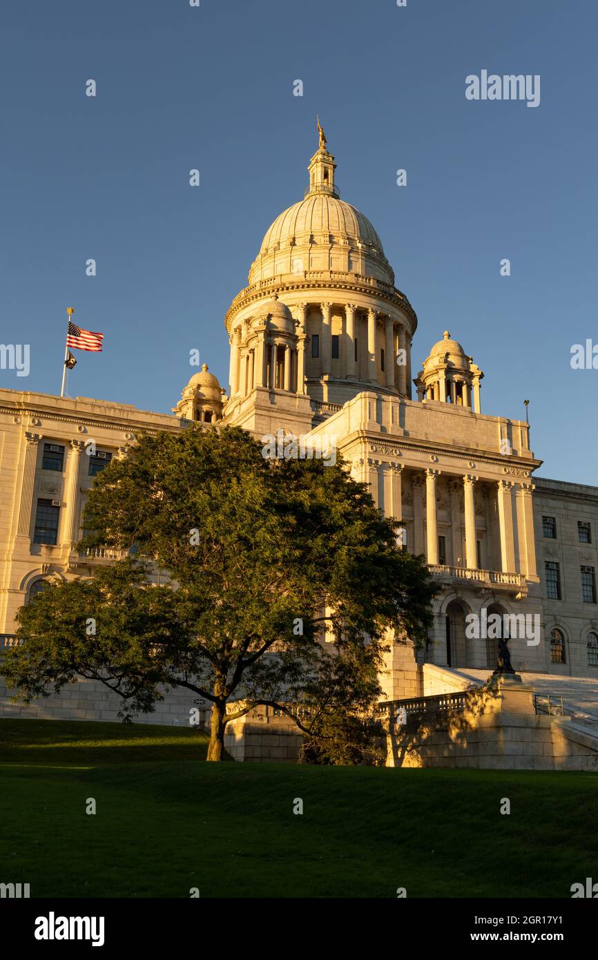 Rhode island statehouse hi-res stock photography and images - Alamy