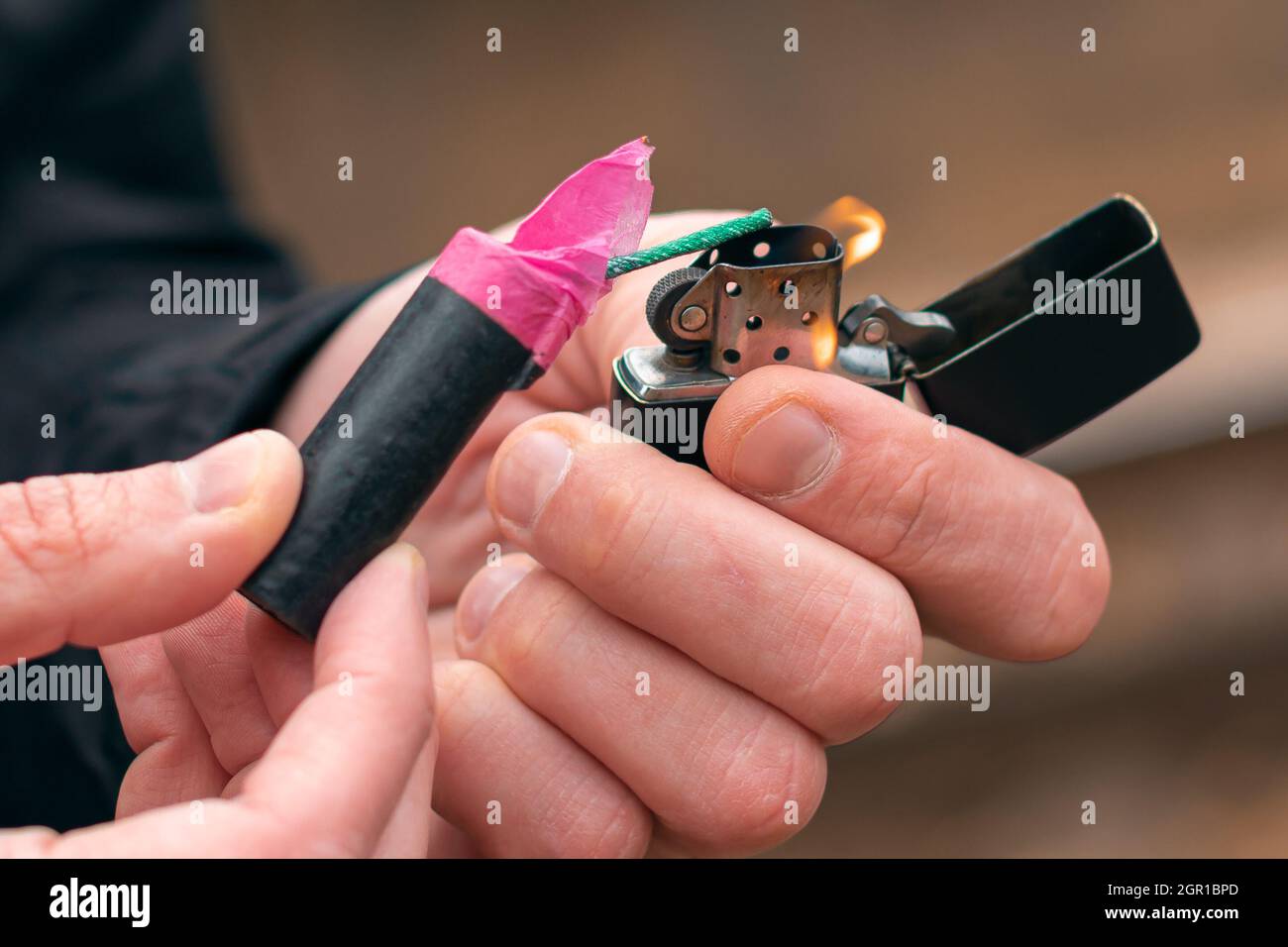 Gunpowder explosive material hi-res stock photography and images - Alamy