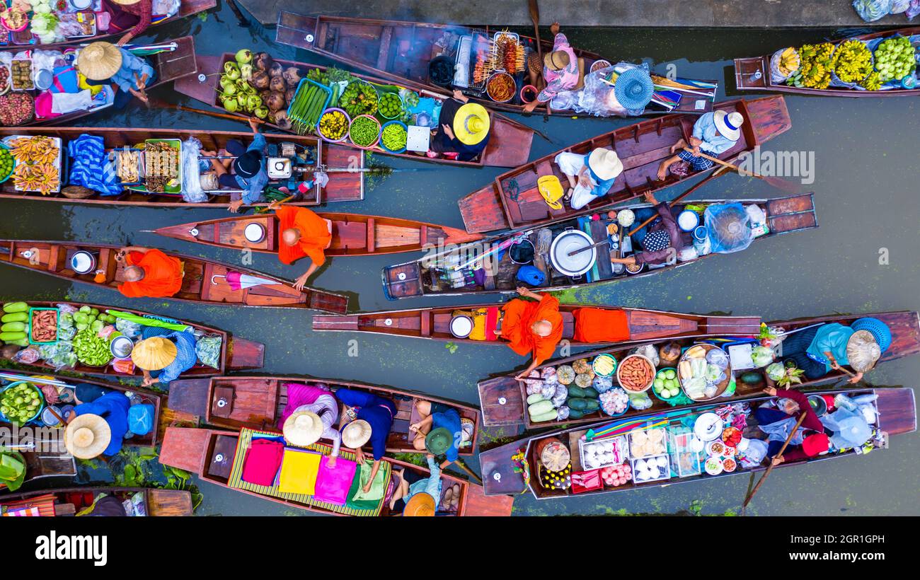 Large food market aerial hi-res stock photography and images - Alamy