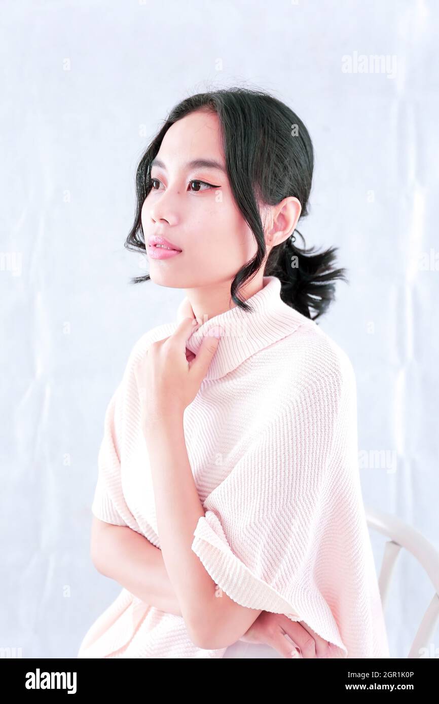 Studio photo shoot poses hi-res stock photography and images - Alamy