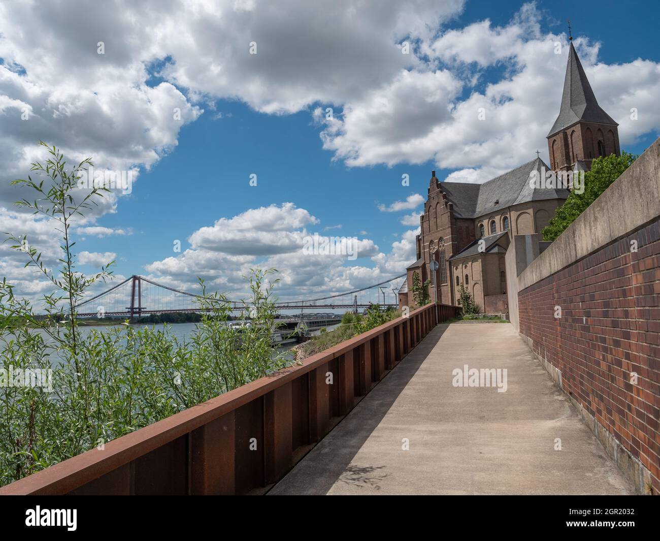 Emmerich city hi-res stock photography and images - Alamy