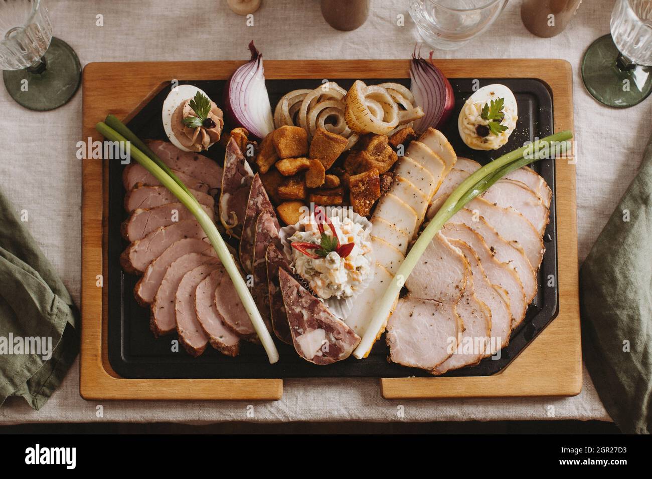 Romanian fast food hi-res stock photography and images - Alamy