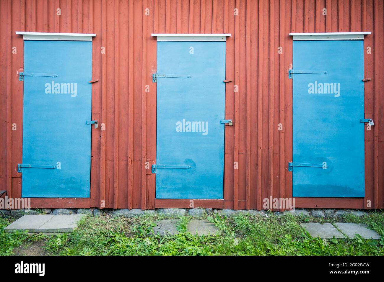 Three closed doors hi-res stock photography and images - Alamy