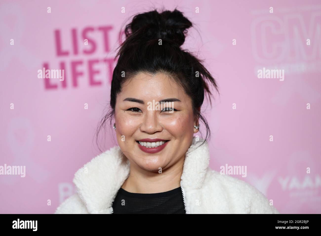 LOS ANGELES, CALIFORNIA, USA - SEPTEMBER 29: Actress Nancy J. Lee ...