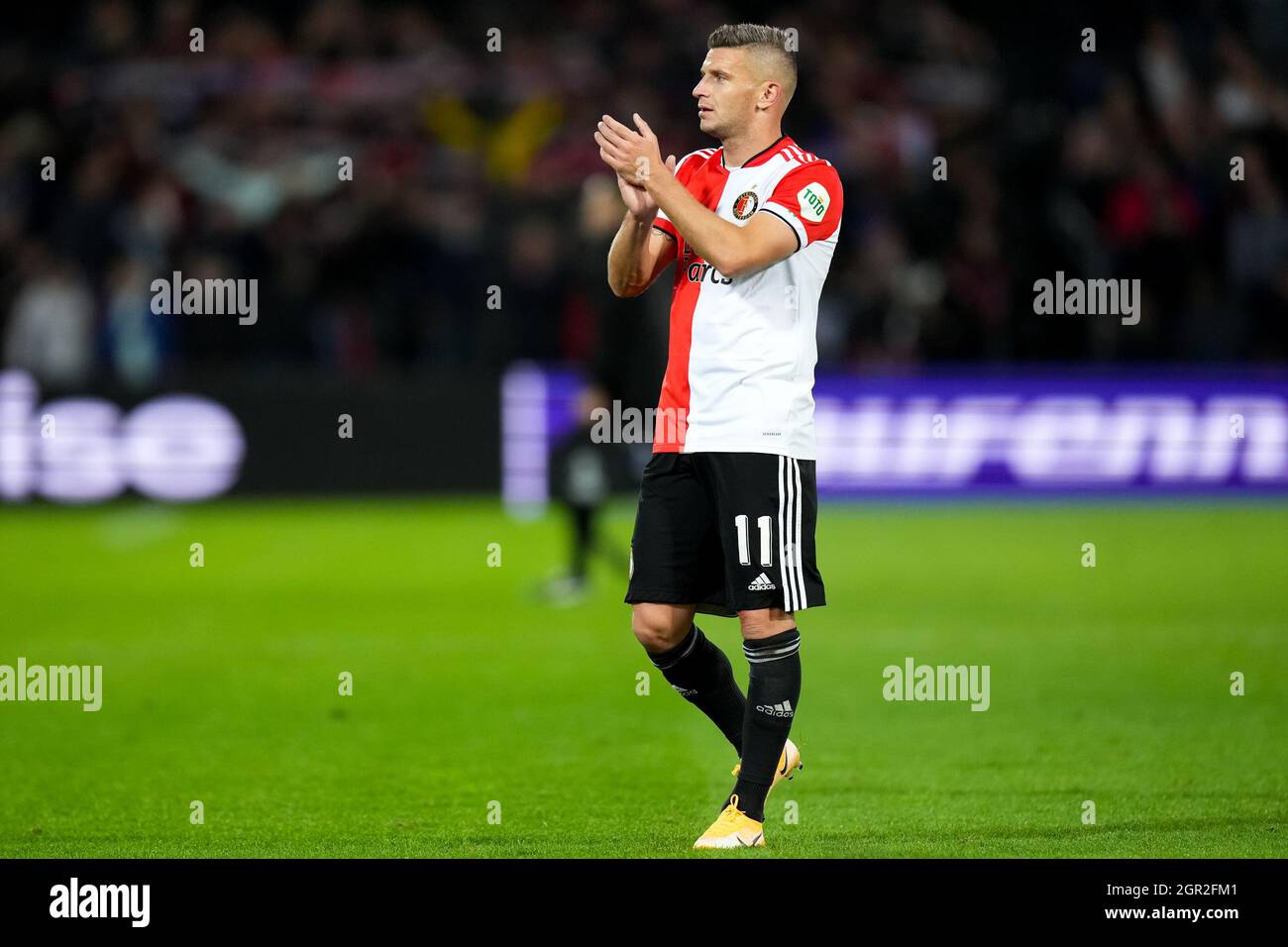 ROTTERDAM, NETHERLANDS - SEPTEMBER 30: Bryan Linssen of Feyenoord ...