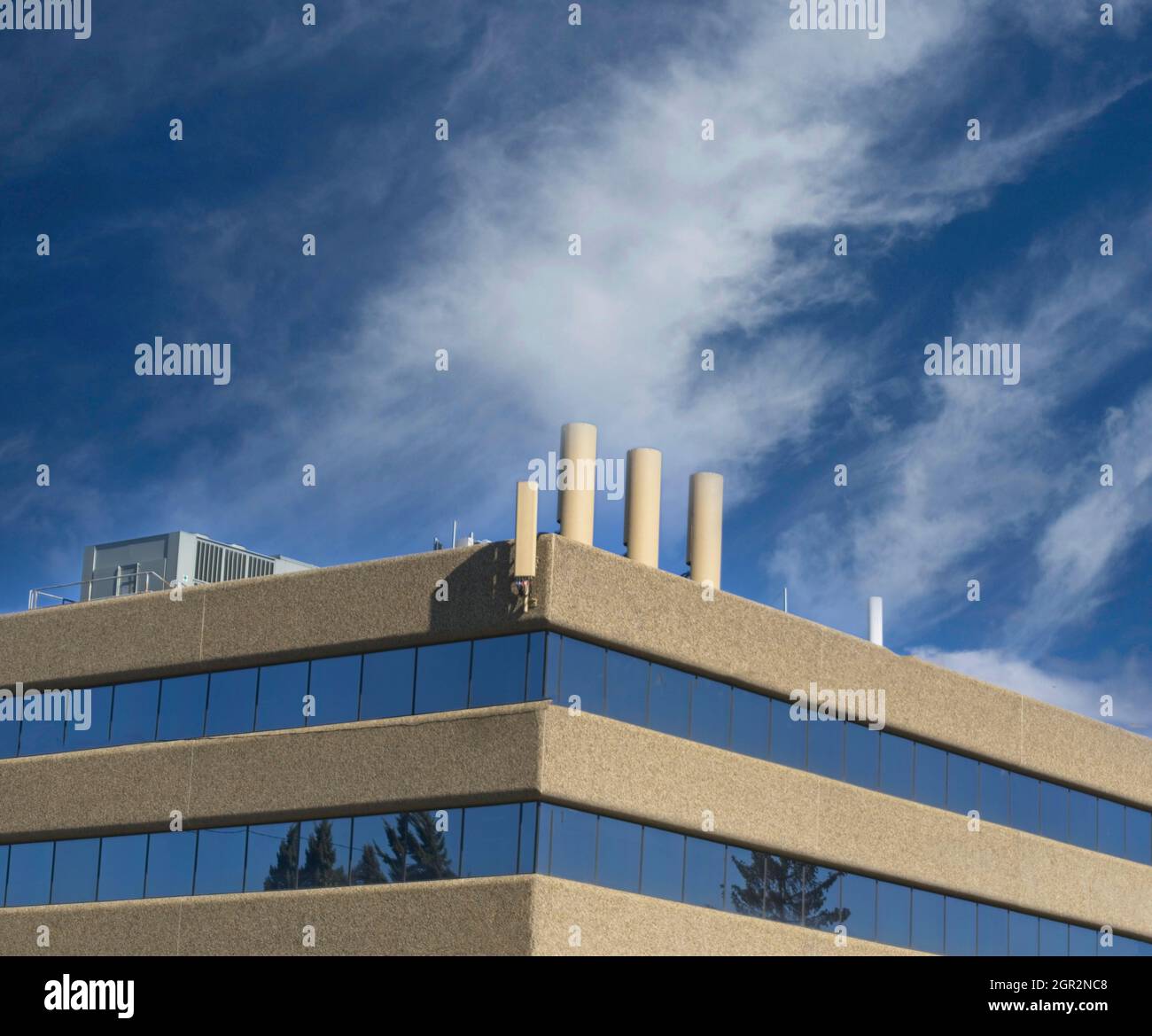 Professional building hi-res stock photography and images - Alamy
