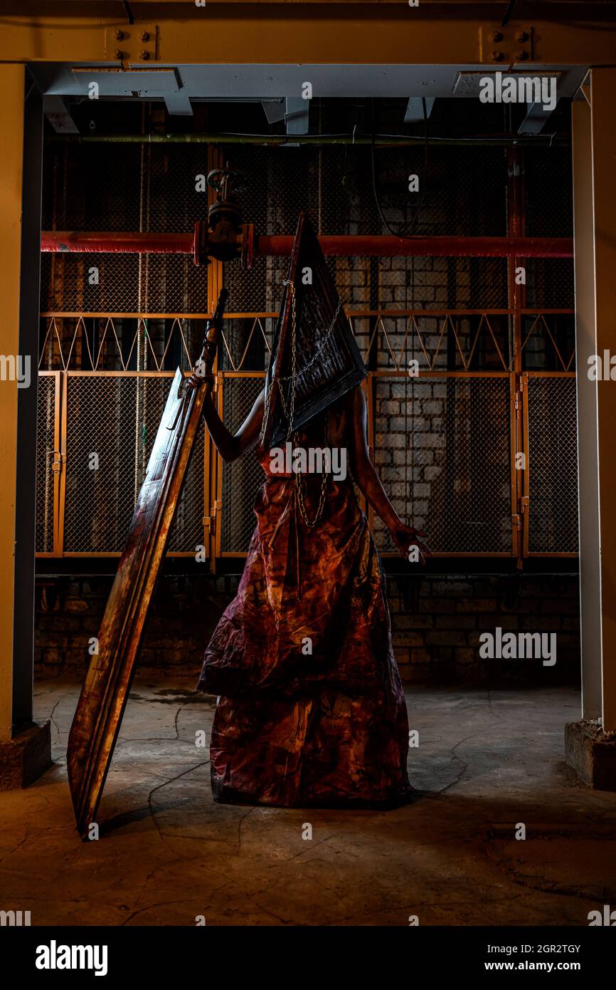 Pyramid head hi-res stock photography and images - Alamy