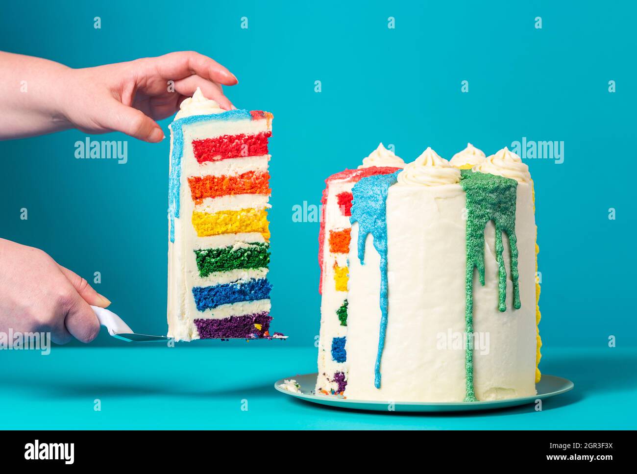 Hands grabbing a piece of the cake hi-res stock photography and images ...