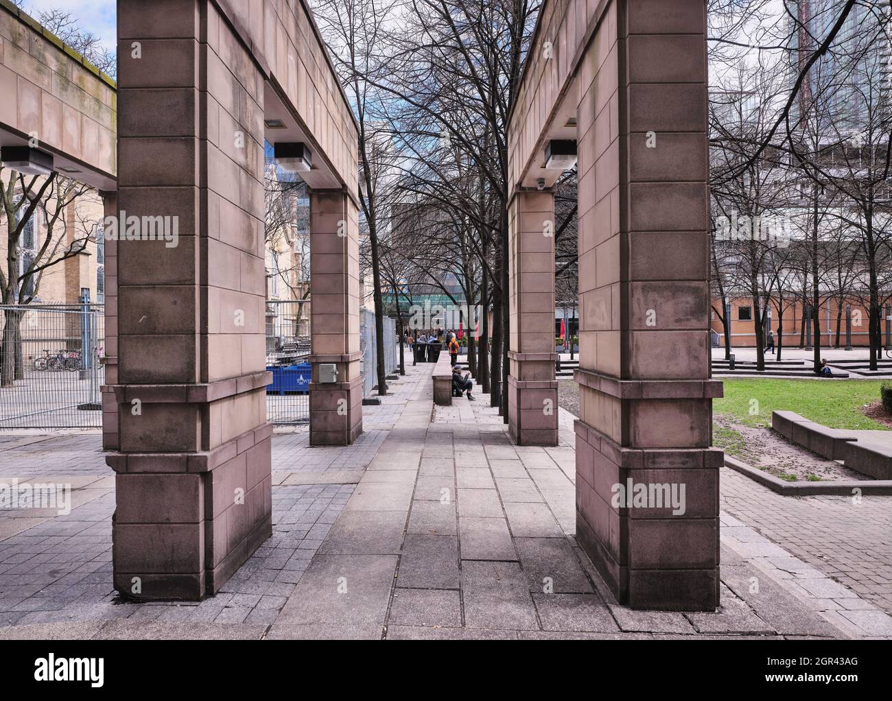 Eaton square gardens hi-res stock photography and images - Alamy