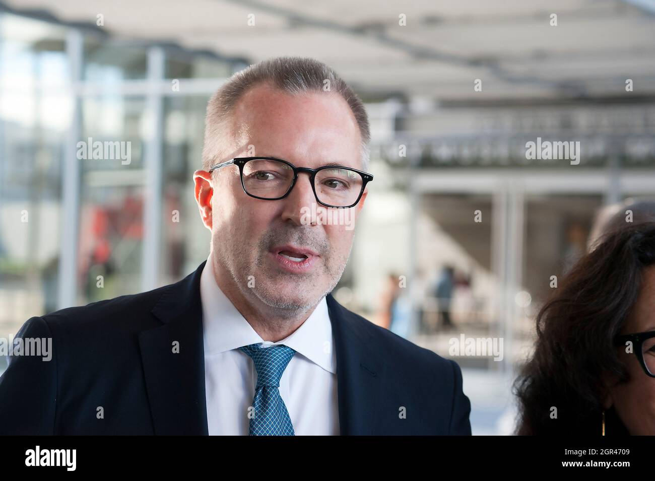 American museum executive hi-res stock photography and images - Alamy