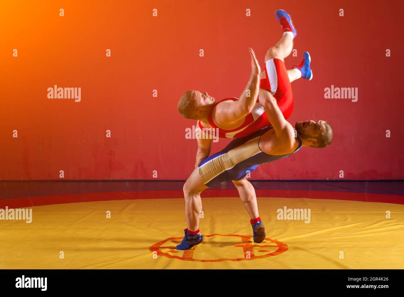 Wrestling men black hi-res stock photography and images - Alamy