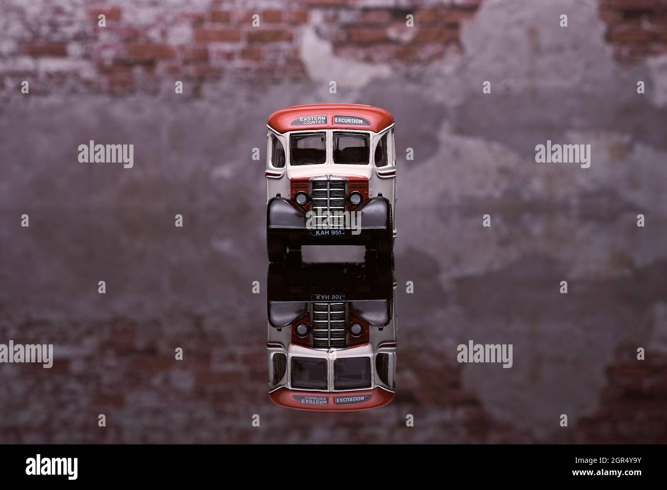 Vintage Single Decker London Bus High Resolution Stock Photography and ...